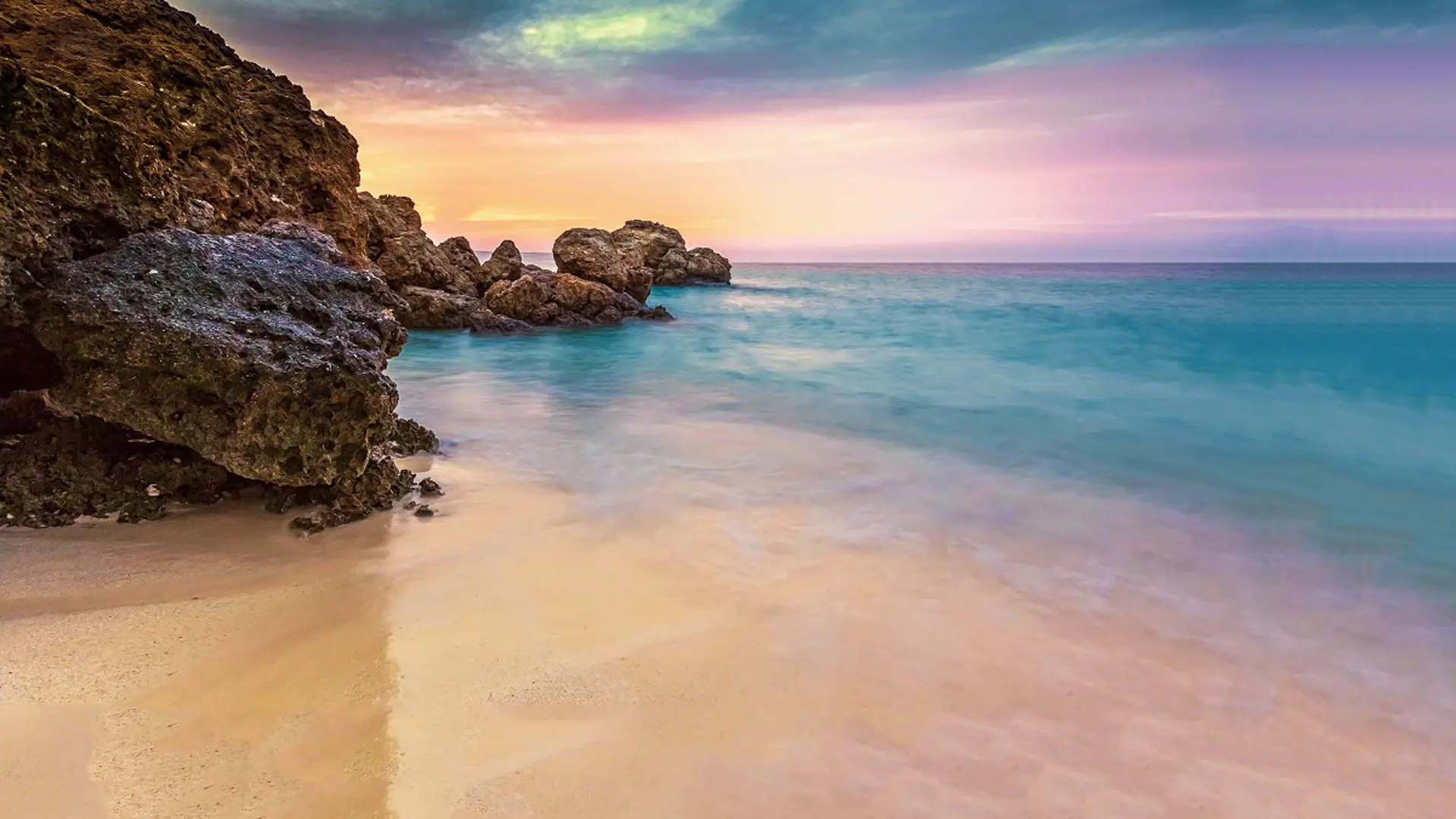 Golden Beach - Desert Gate SaudiDesert Gate Saudi